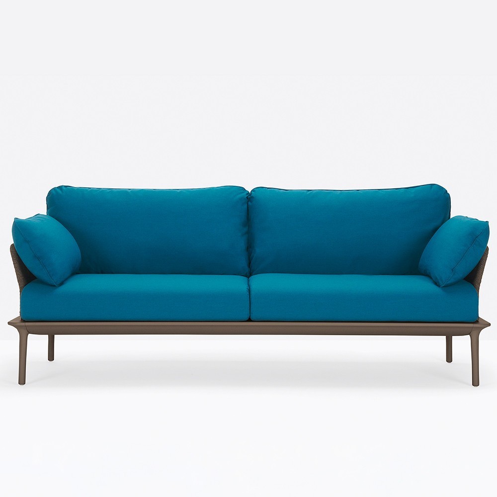 Sofá Reva Twist de Pedrali. Sofás de diseño modernos. Sofás de exterior.
