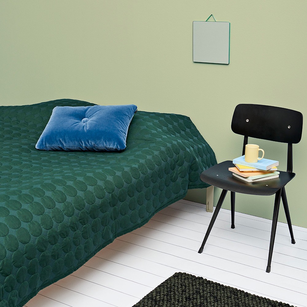 Cojín decorativo Dot Soft de hay. Especial para darle vida a tus espacios.