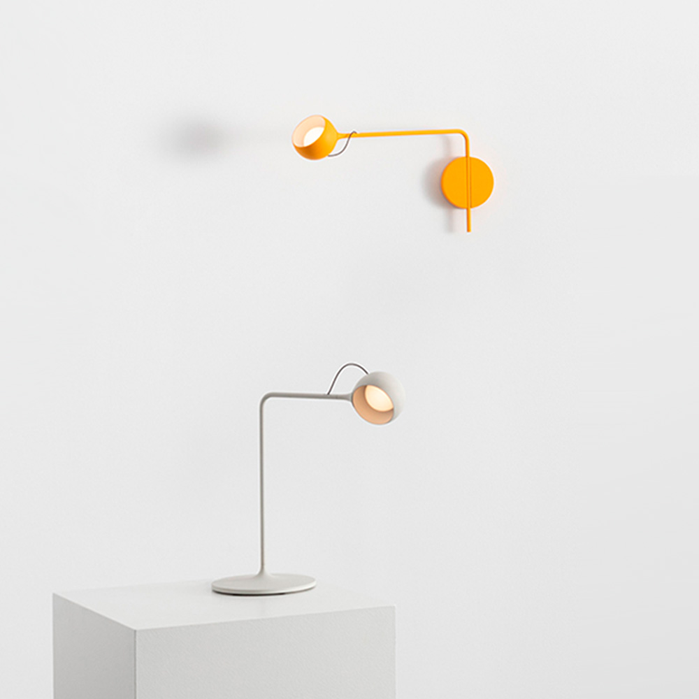 Aplique IXA Artemide