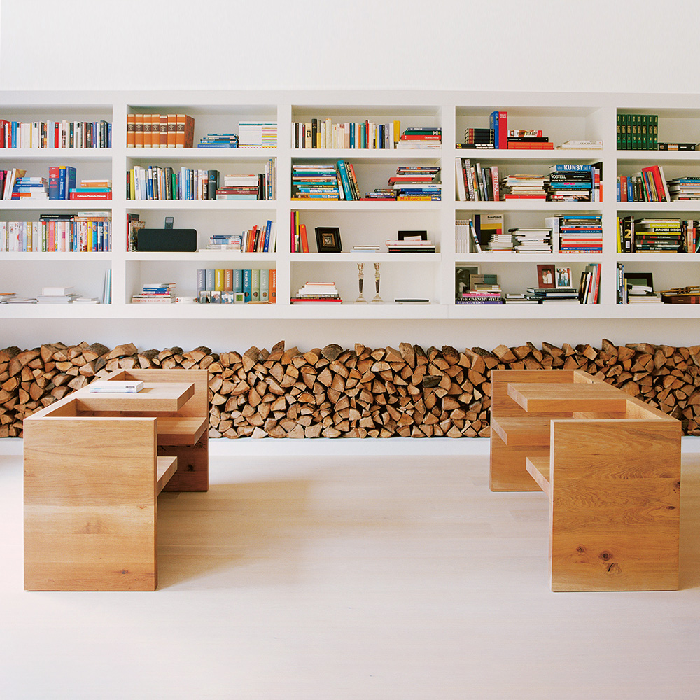 Tafel mesa banco de madera de e15 . Combinación única de banco y mesa.