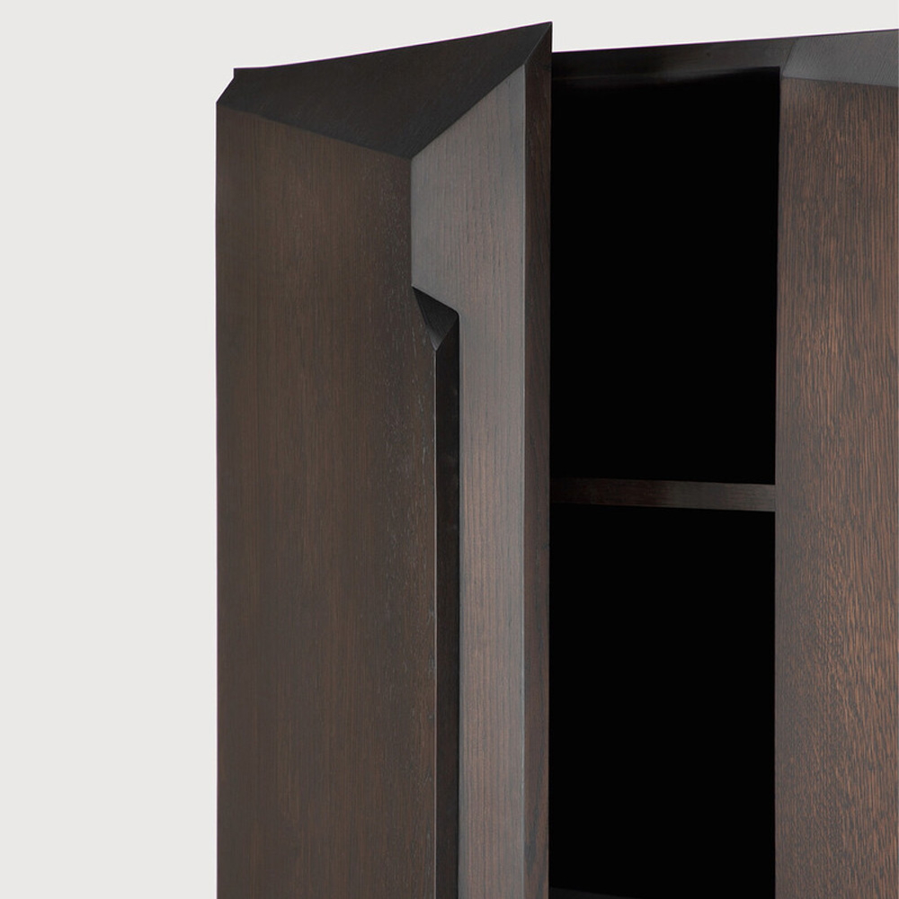 Aparador alto Stairs Ethnicraft